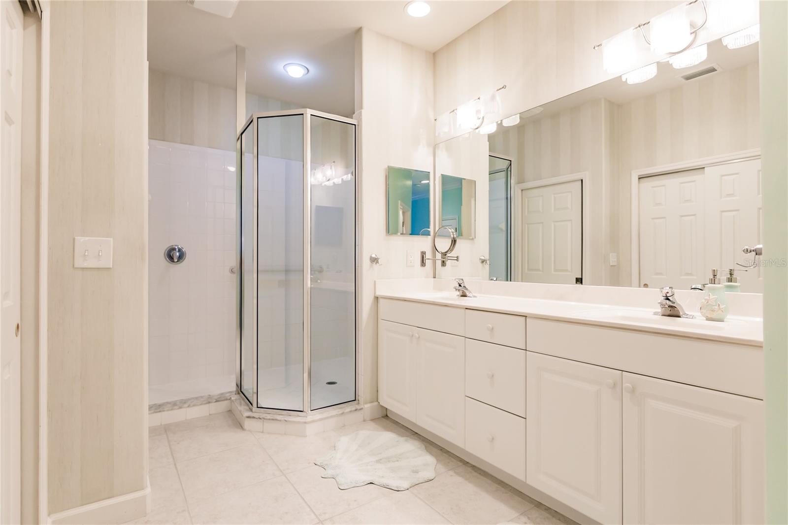 3420 SUNSET KEY CIRCLE - Punta Gorda - Florida - #(C748
